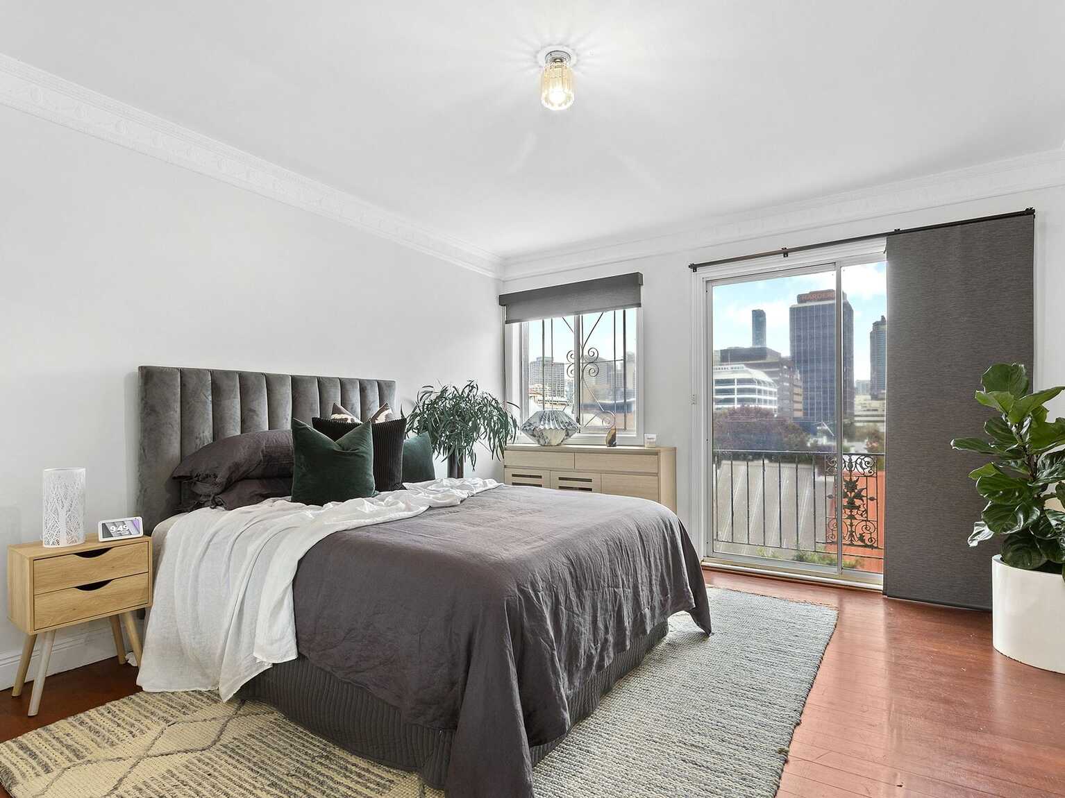 Terrace For Sale - 185 Brougham Street Woolloomooloo